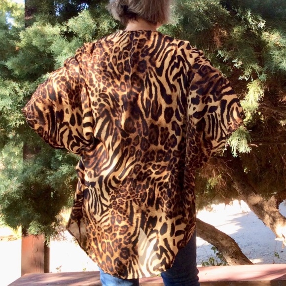 Fashionomics | Sweaters | Nip Last One Leopard Print Shrug Kimono ...